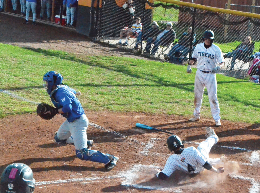 Seventh inning sac fly lifts Warren past Marietta, 3-2 | News, Sports ...